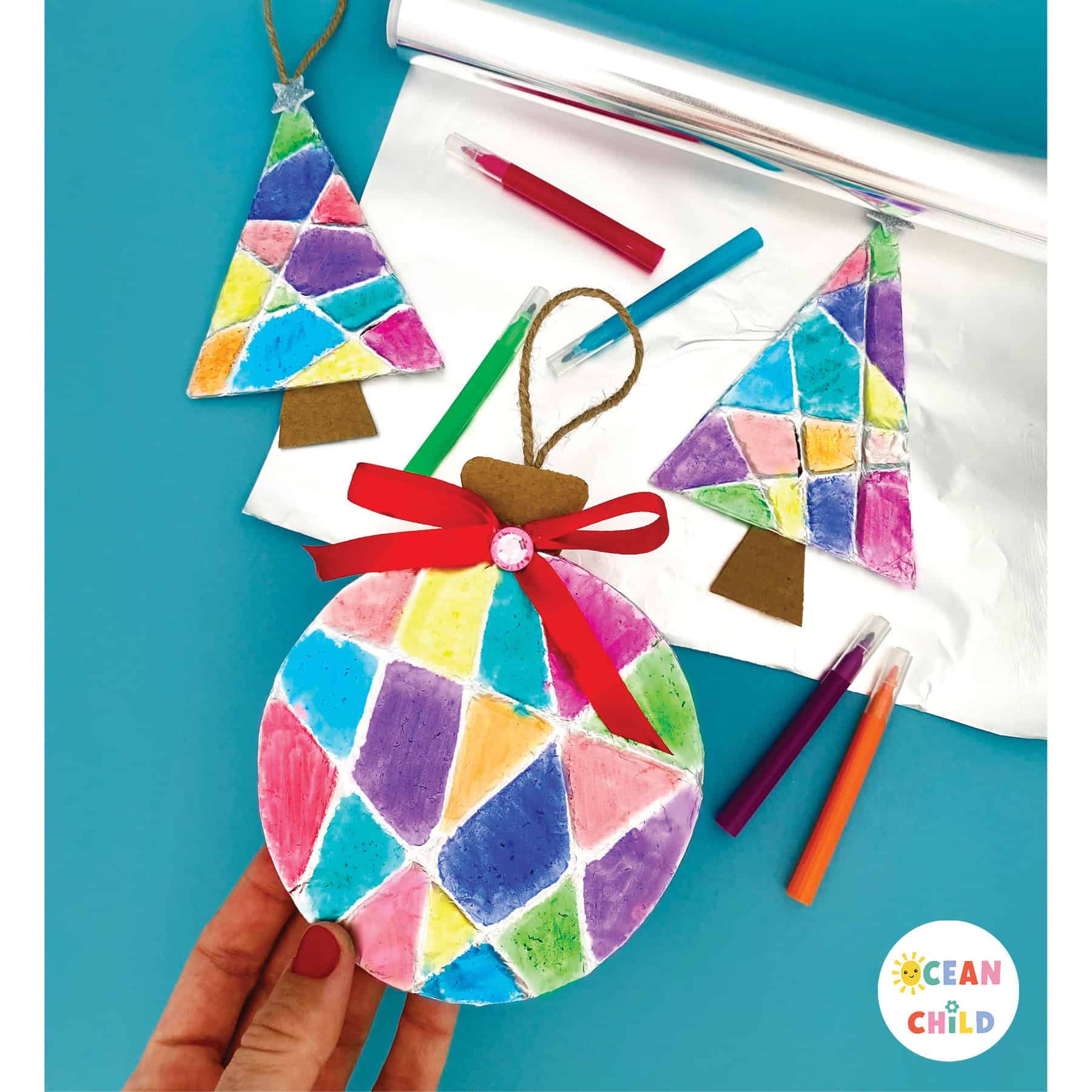 Foil Coloring: Create Beautiful Aluminum Foil Christmas Ornaments with ...